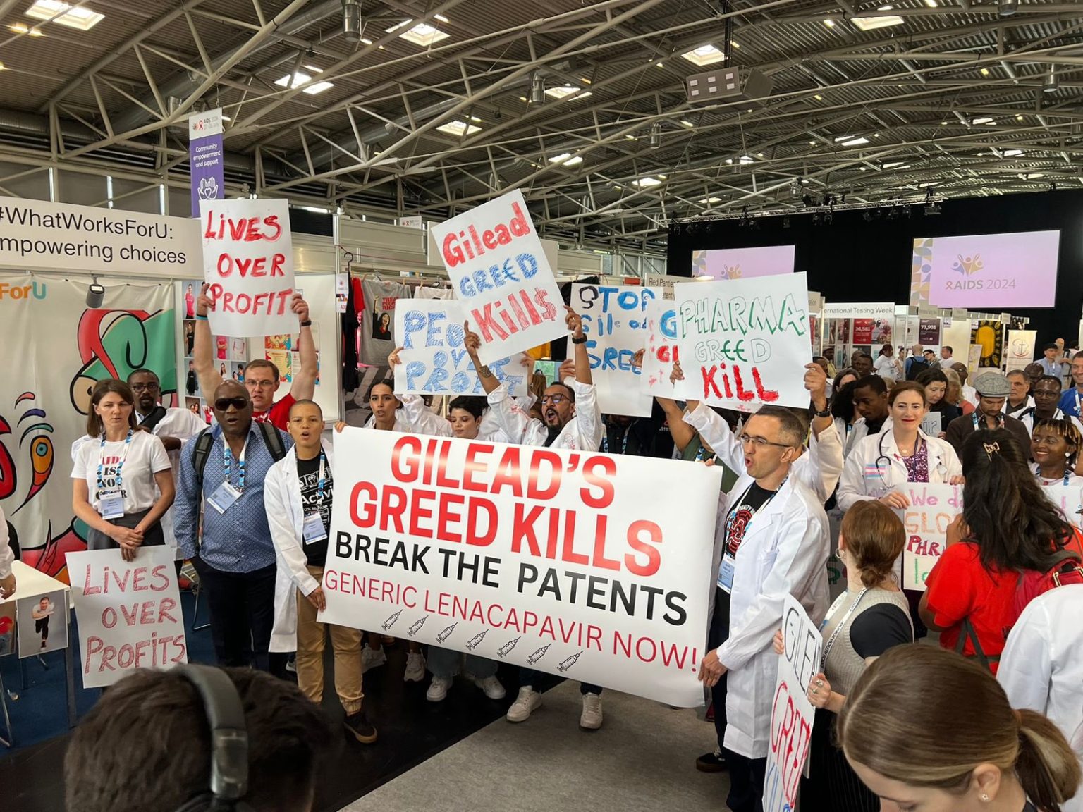 AIDS Activists Delight In HIV Prevention Trial Results – And Press ...