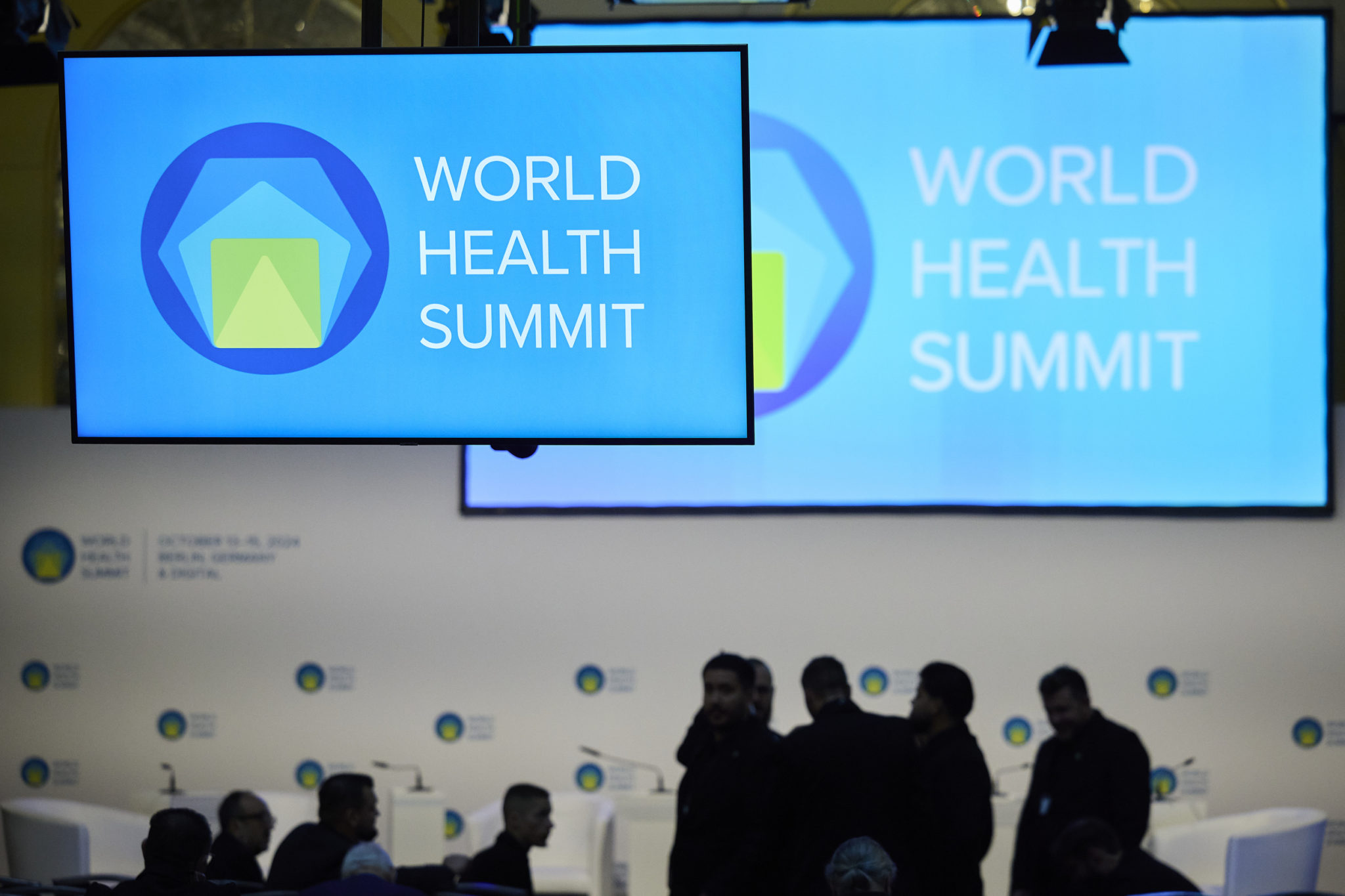 Global Health Leaders Urge Fewer Agencies Amid Funding Crisis - Health ...